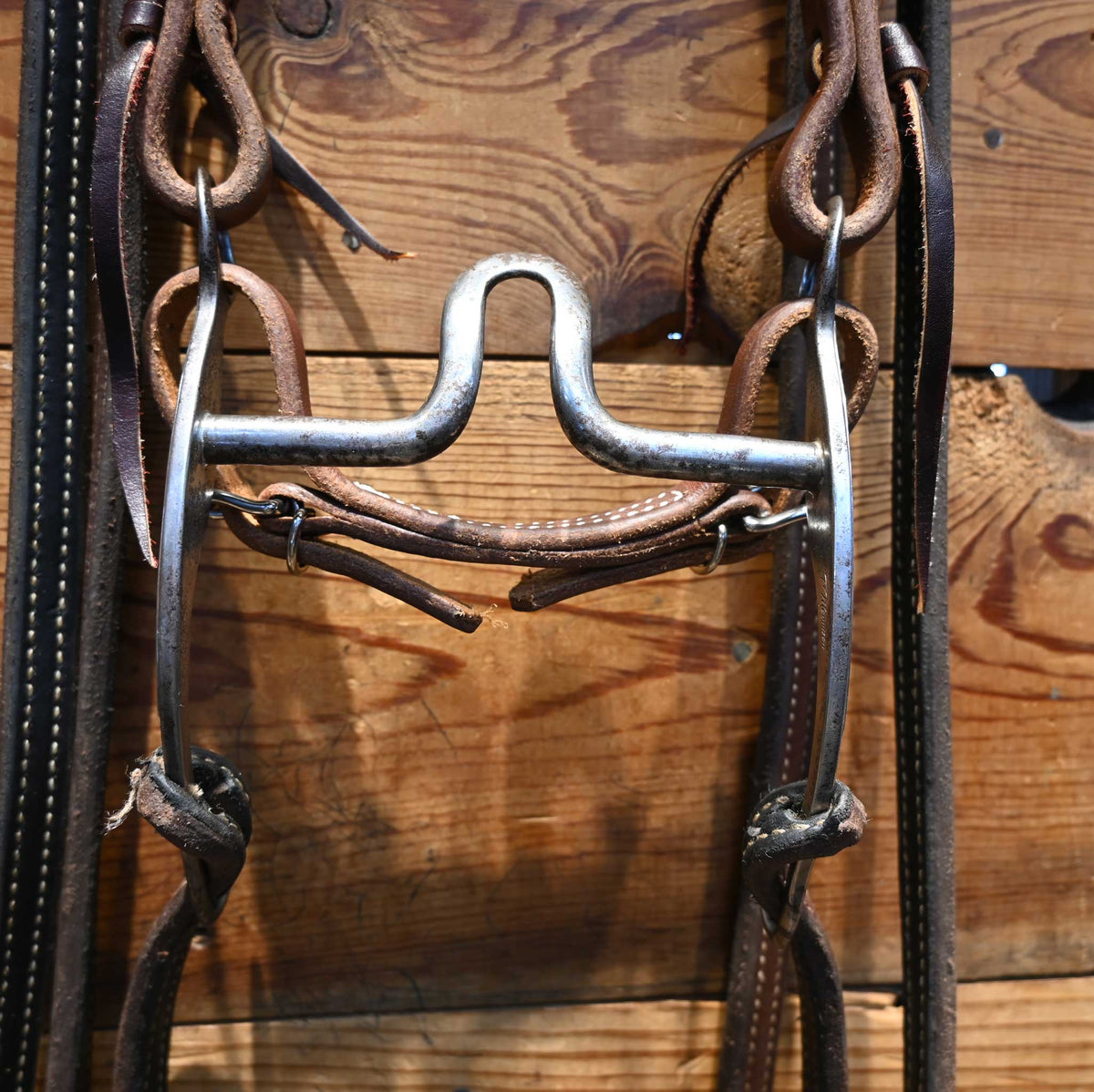 Barrel Saddles | Lightweight & Secure Western Barrel Racing Saddles ...
